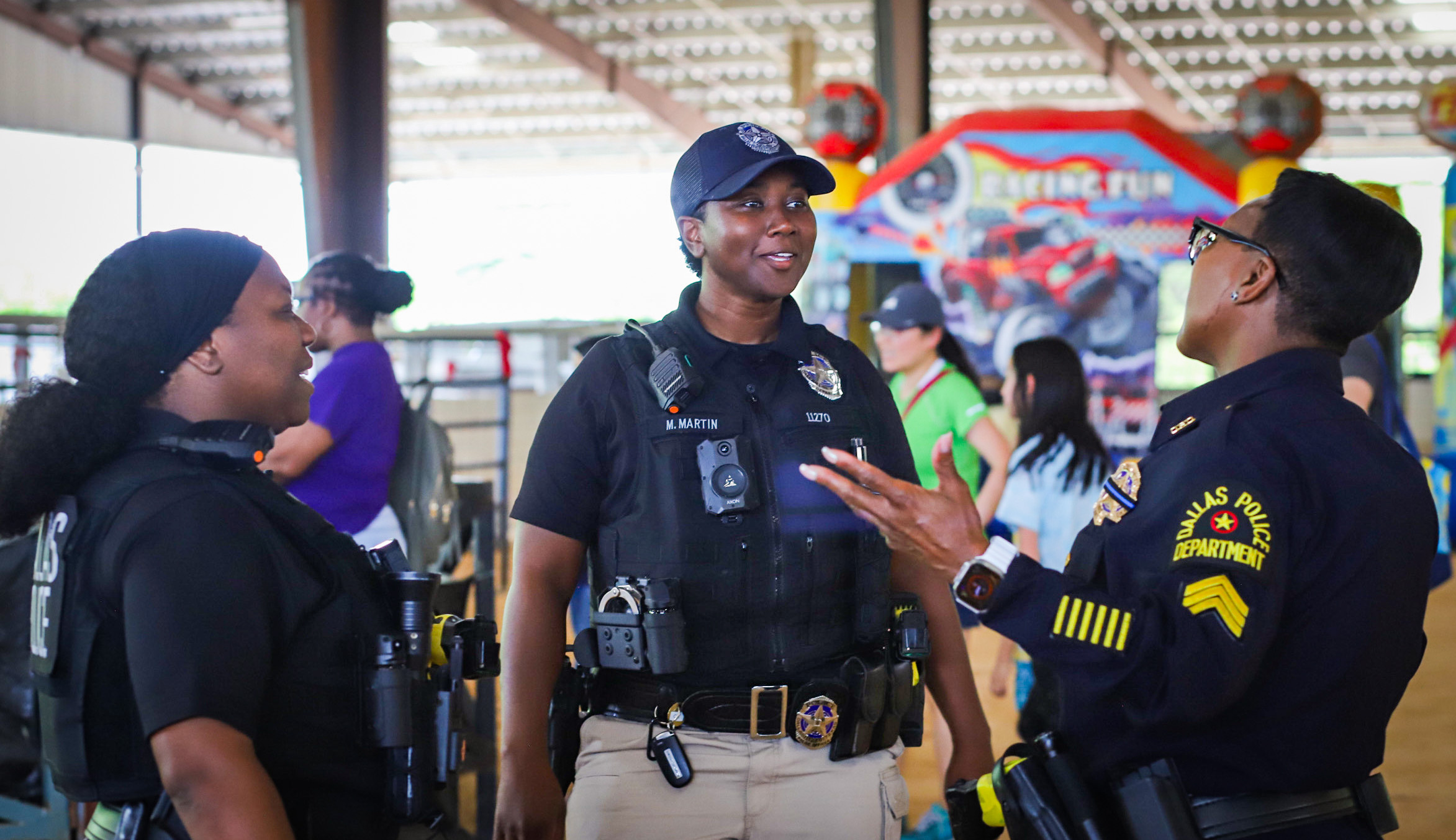 FemaleOfficersImg - Thumbnails